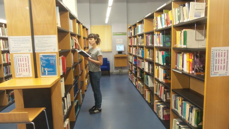 Guía para Consultar Libros y Artículos Rigurosamente | Librería la Tijera