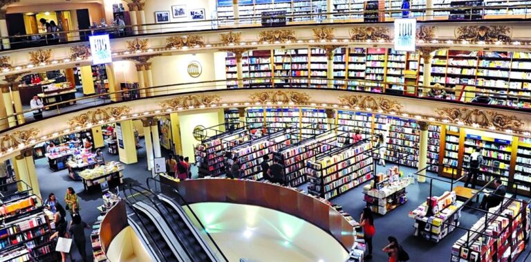 Explorando Yenny El Ateneo: Un Universo de Libros | Librería la Tijera