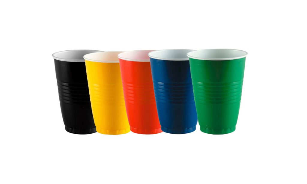 El Arte de Transformar Vasos: Color y Estilo | Librería la Tijera